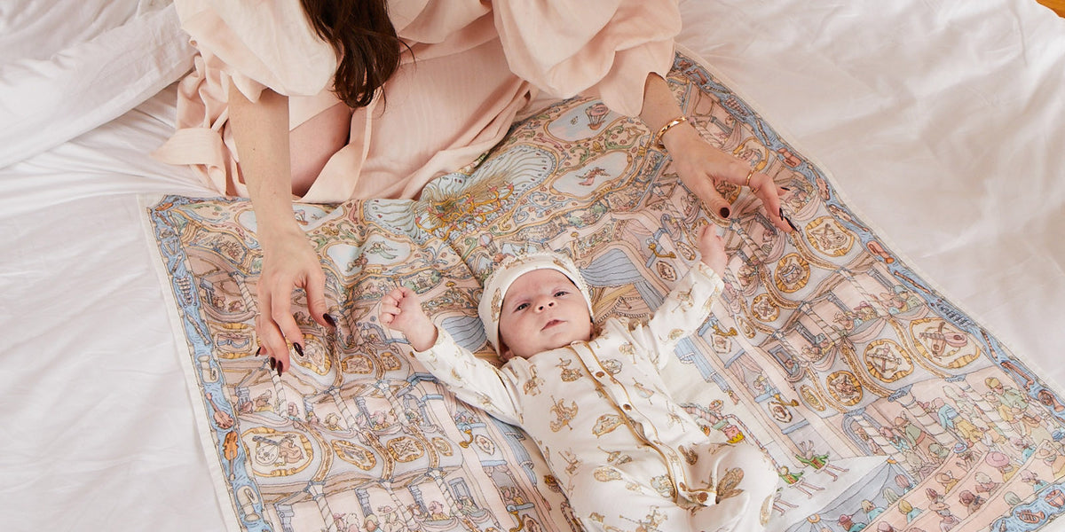 Carré & Satin Bib Set - Nutcracker • Atelier Choux